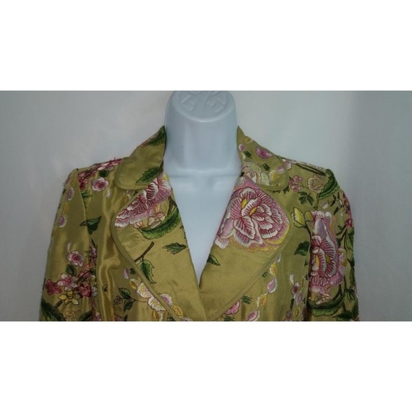 ECI | Skirts | Eci New York Floral Embroidered 6p Skirt Suit | Poshmark